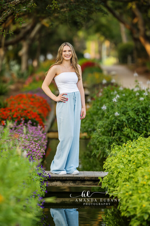 Miss "P" - Watercolor Senior Photographer | AMANDA EUBANK PHOTOGRAPHY