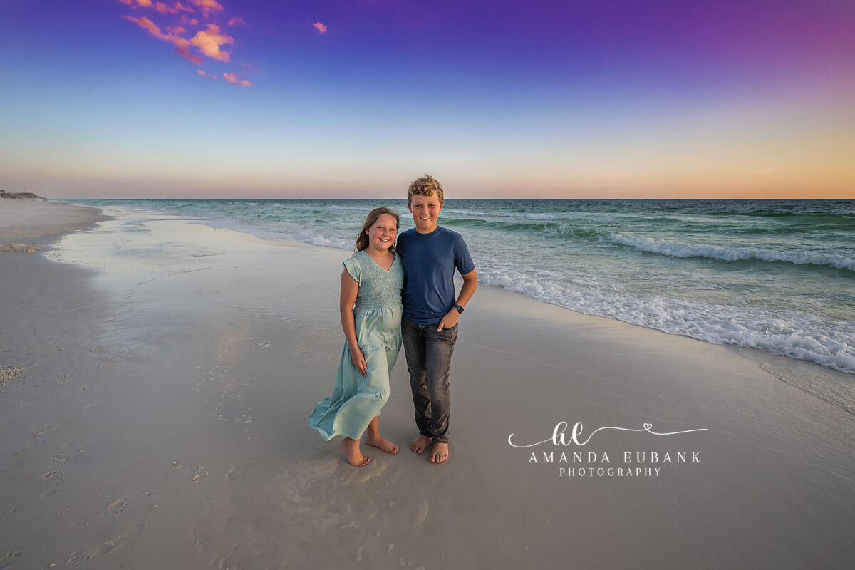 "R" Family - Fall Sunset Beach Family Session | AMANDA EUBANK PHOTOGRAPHY